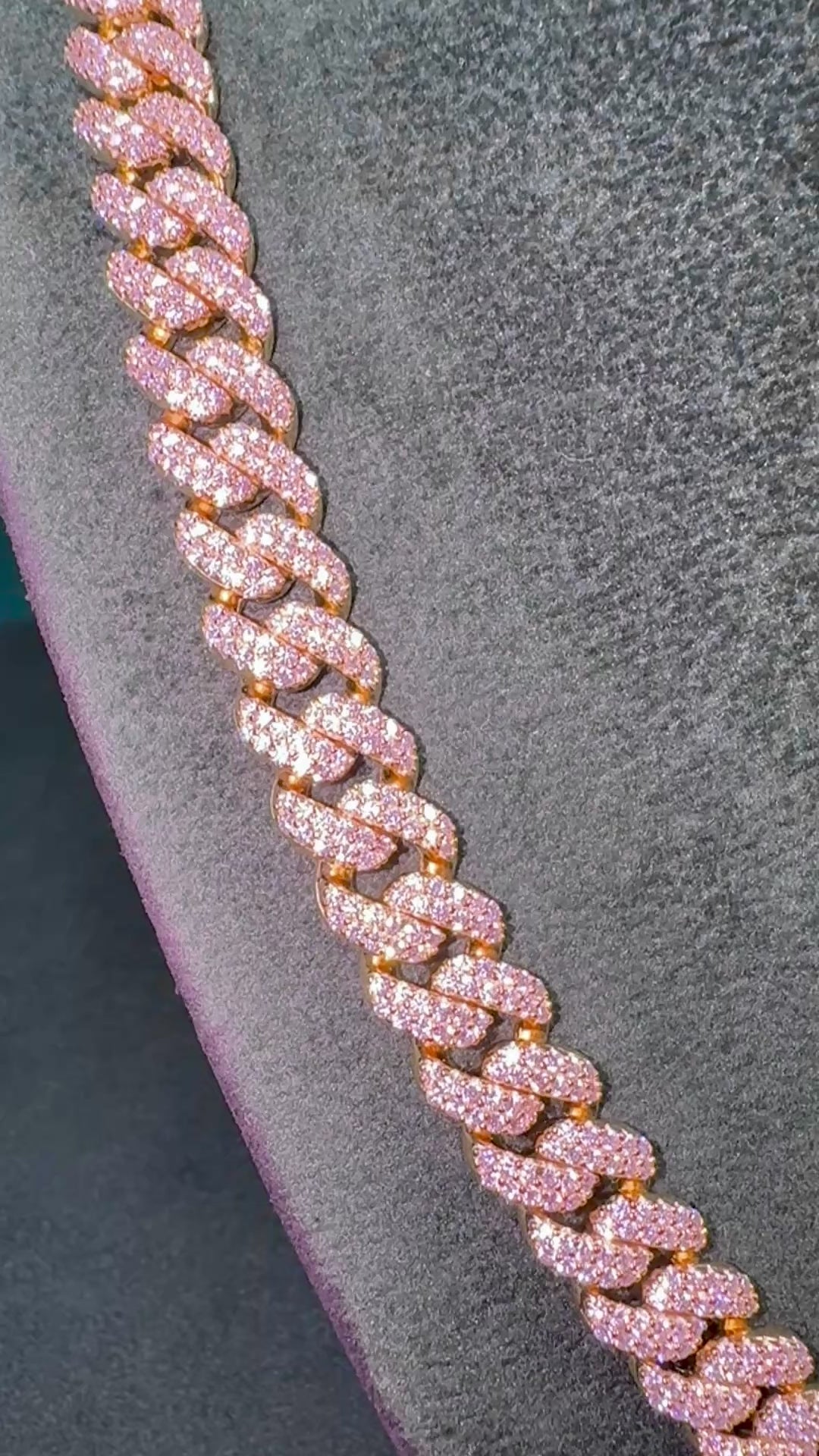 The Gold Luxx 10mm Cuban Link Chain – AVM GEMS